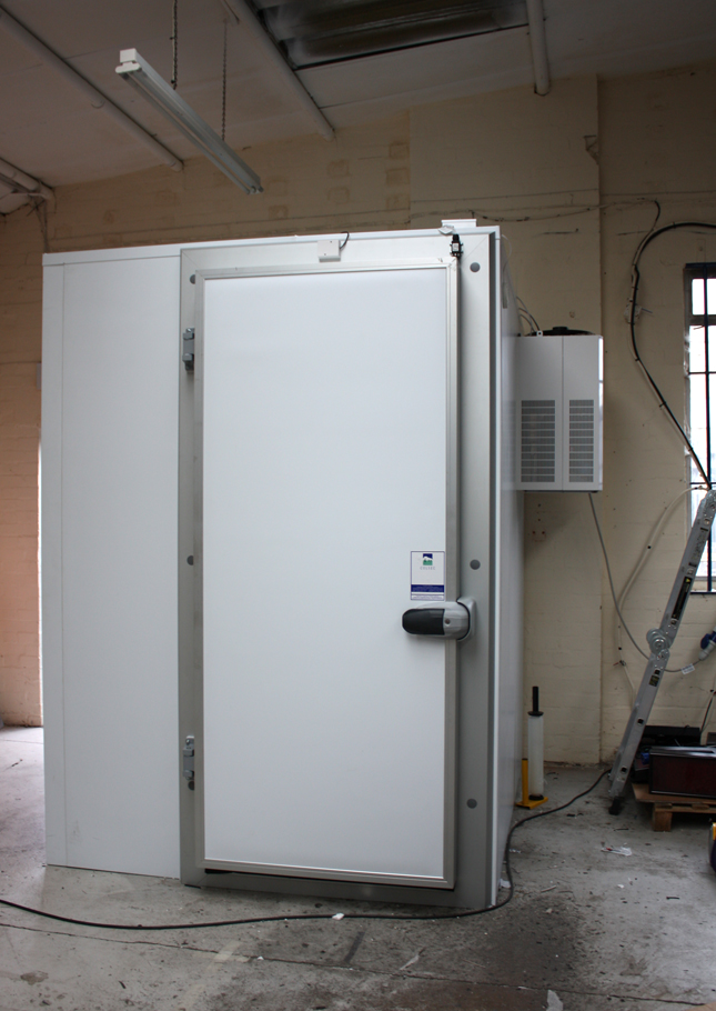 How We Test LCD Enclosures - LCD-enclosure.com